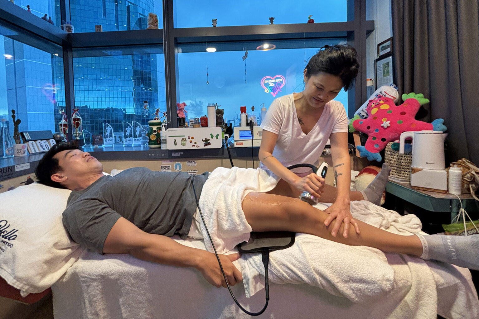 Patellar Dislocation: Symptoms & Physiotherapy Treatments in Singapore