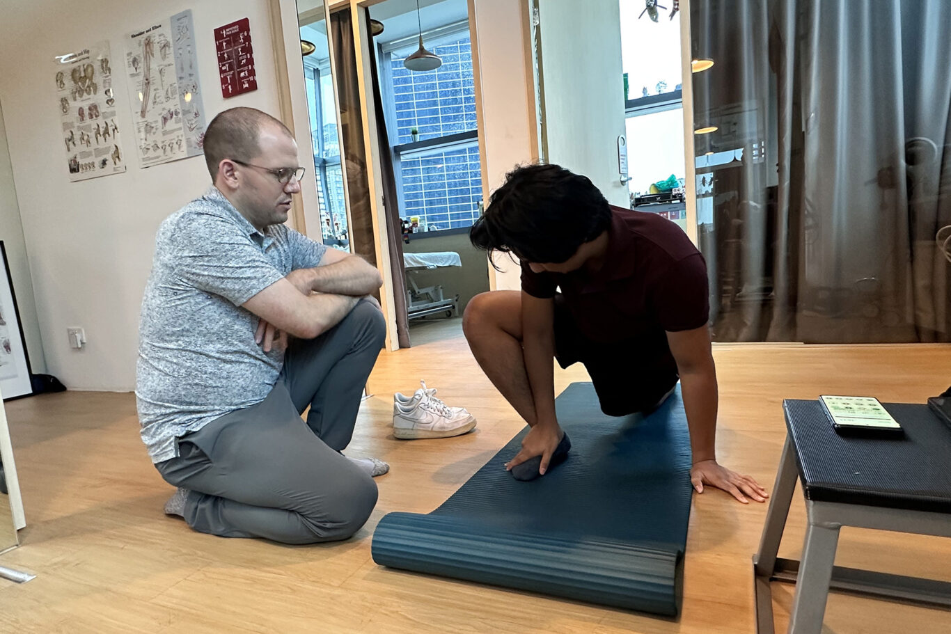 Scoliosis Treatment Singapore | Physiotherapy Management at HelloPhysio