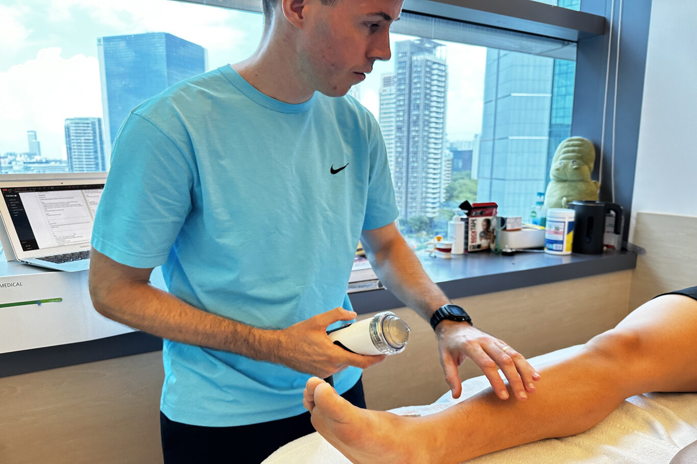 Physiotherapy for Bottom of Foot Pain | HelloPhysio Physiotherapist ...