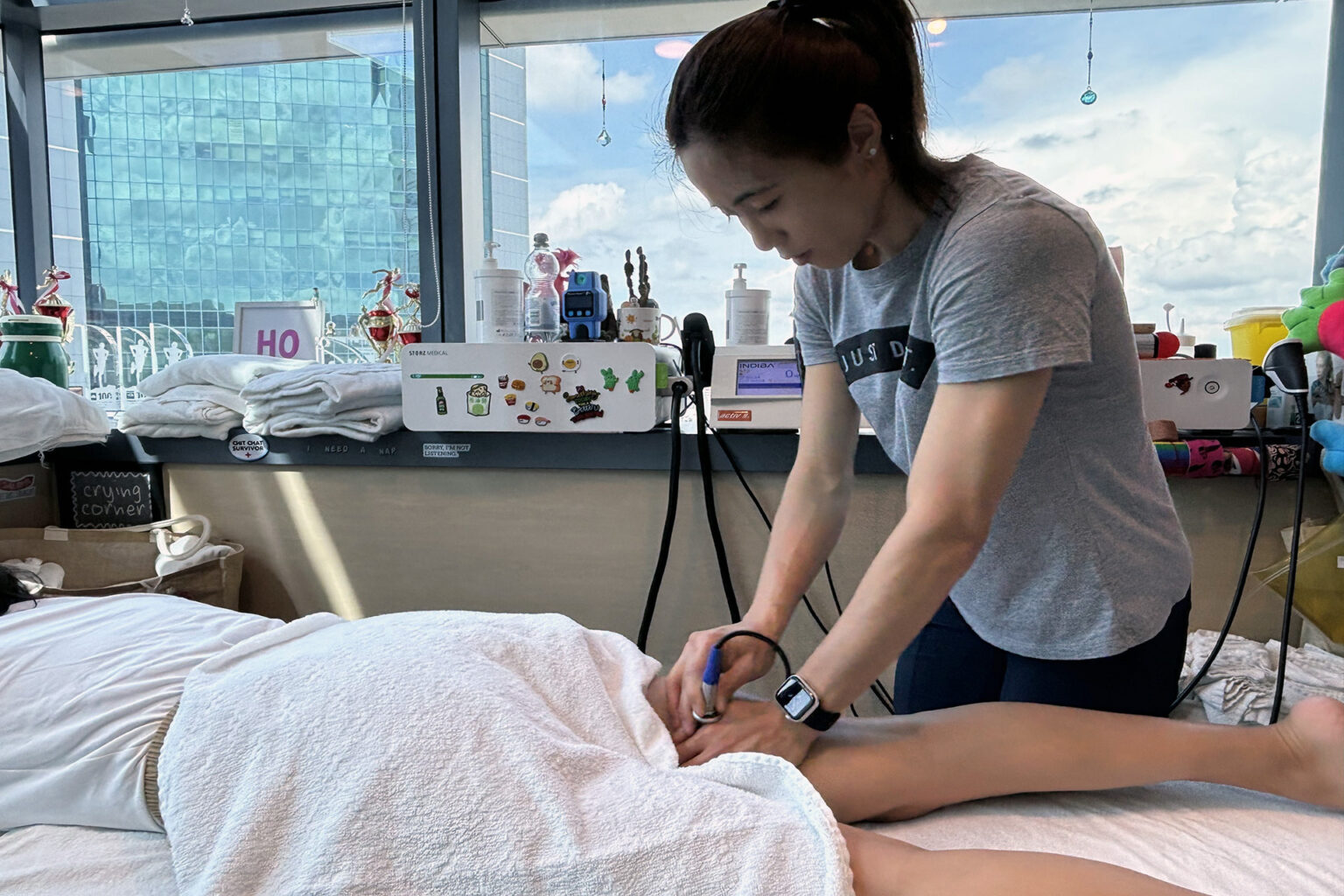 Medial Collateral Ligament (MCL) Sprain Recovery with Physiotherapy