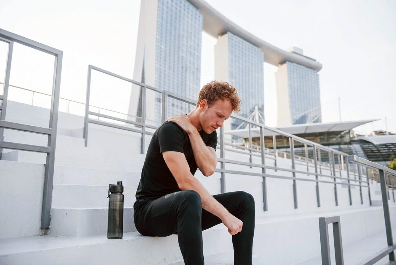 Rotator Cuff Tendinitis: Symptoms & Treatment in Singapore