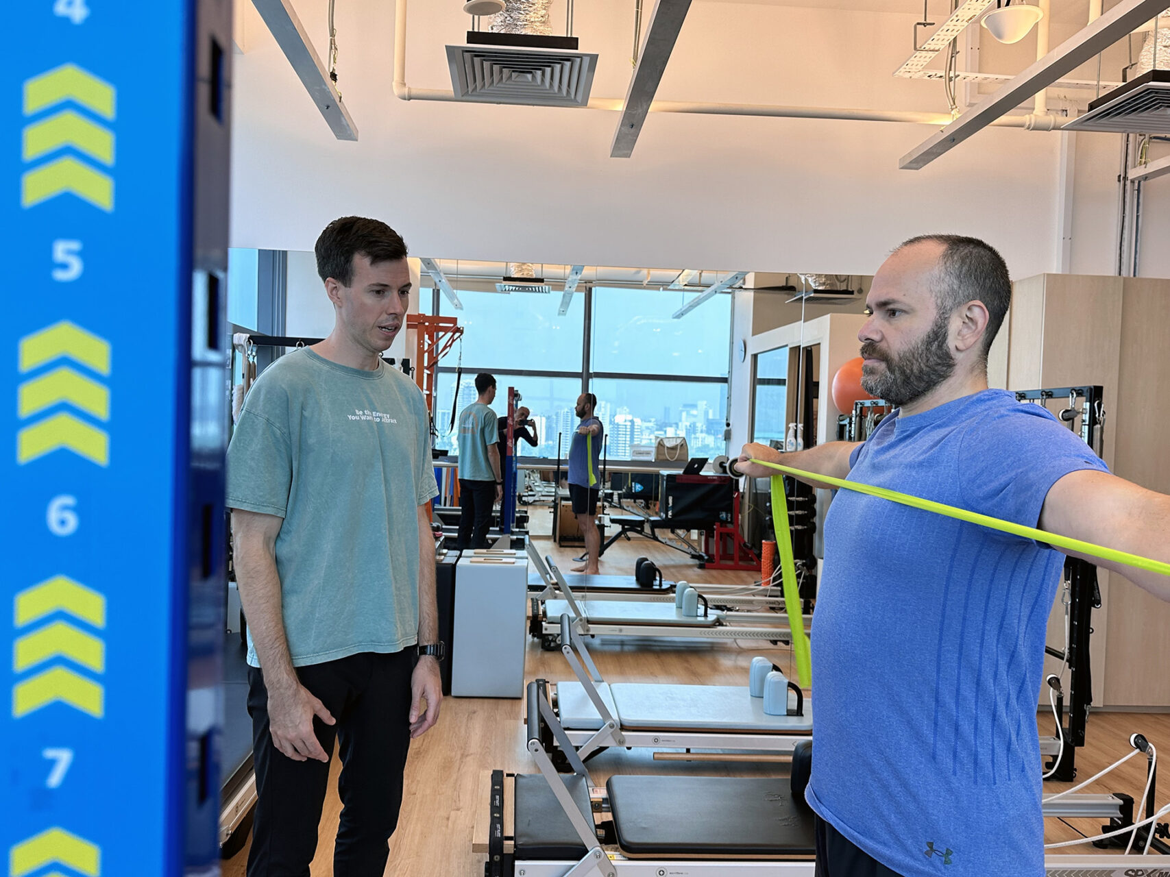 Rotator Cuff Tendinitis: Symptoms & Treatment in Singapore