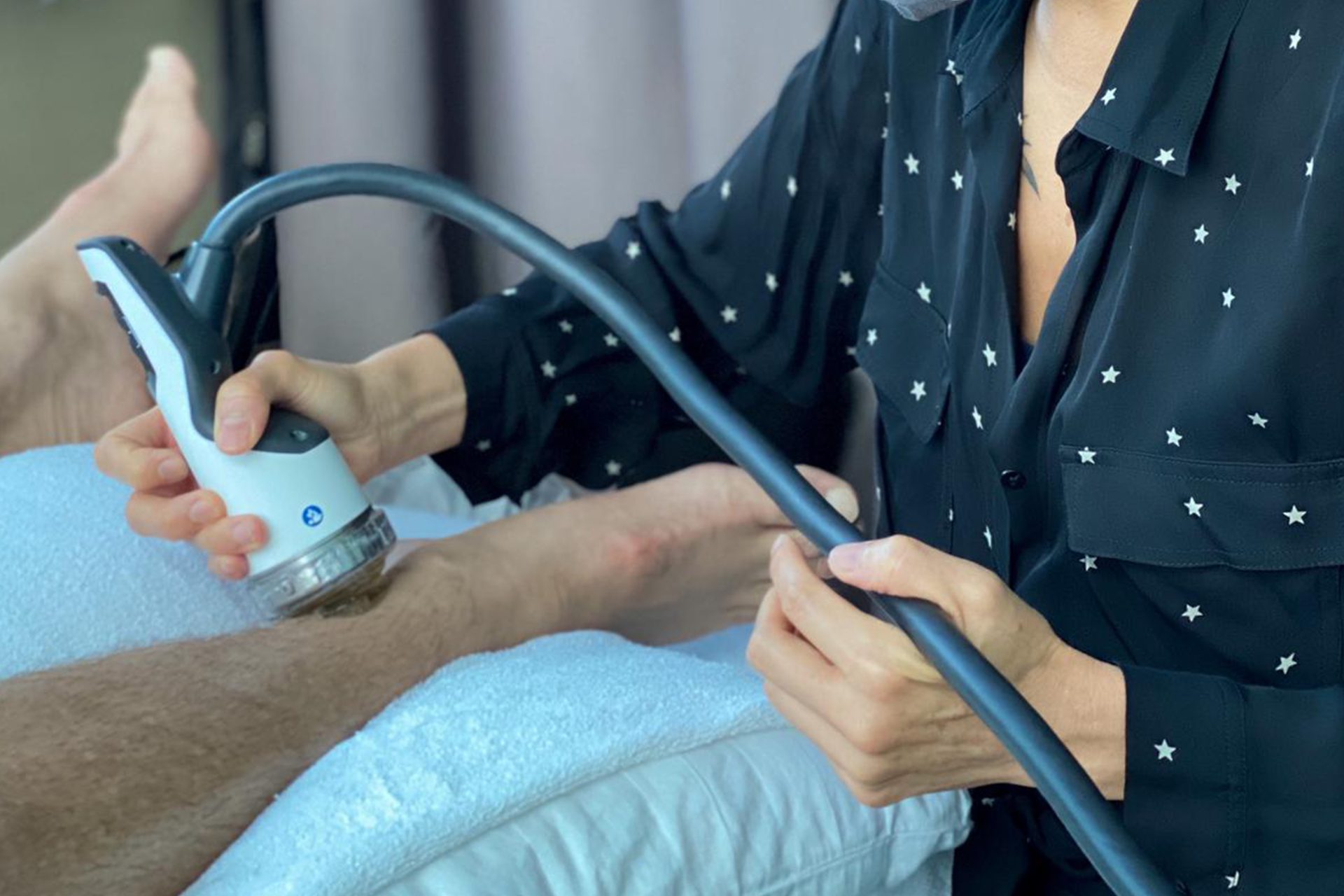 Extracorporeal Shockwave Therapy | ESWT Singapore